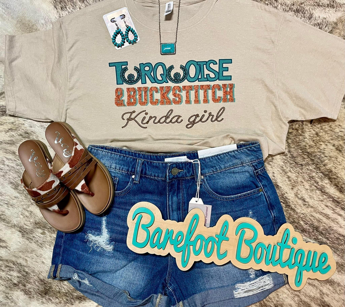 GRAPHIC TEES – The Barefoot Boutique